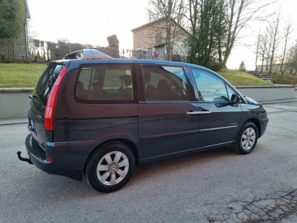 Pelēks Citroen C8 2004 Jēkabpils, ar dzinēja tilpumu 2.20 L un nobraukumu 351 tūkst. km par 2850 €, foto 6 vietnē AUTOMOTO.COM.LV
