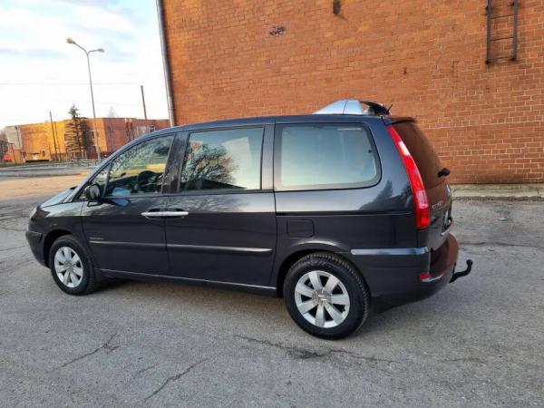 Grey Citroen C8 2004 in Jekabpils, with an engine capacity of 2.20 L and mileage of 351 thousand km for 2850 €, photo 10 on AUTOMOTO.COM.LV
