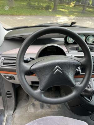 Grey Citroen C8 2004 in Marijampole, with an engine capacity of 2.00 L and mileage of 310 thousand km for 600 €, photo 9 on AUTOMOTO.COM.LV