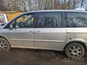 Grey Citroen C8 2006 in Ogre, with an engine capacity of 2.00 L and mileage of 253 thousand km for 1000 €, photo 2 on AUTOMOTO.COM.LV