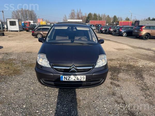 Pelēks Citroen C8 2006 Rīga, ar dzinēja tilpumu 2.00 L un nobraukumu 0 tūkst. km par 2899 €, foto 3 vietnē AUTOMOTO.COM.LV