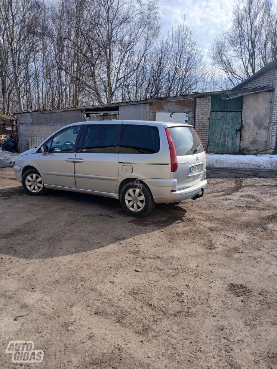Grey Citroen C8 2008 in Taurage, with an engine capacity of 2.00 L and mileage of 315 thousand km for 780 €, photo 3 on AUTOMOTO.COM.LV