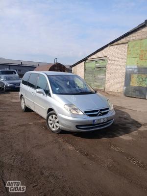 Grey Citroen C8 2008 in Taurage, with an engine capacity of 2.00 L and mileage of 315 thousand km for 780 €, photo 6 on AUTOMOTO.COM.LV