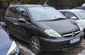 Pelēks Citroen C8 2008 Rīga, ar dzinēja tilpumu 2.00 L un nobraukumu 311 tūkst. km par 2929 €, foto 3 vietnē AUTOMOTO.COM.LV