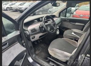Pelēks Citroen C8 2008 Rīga, ar dzinēja tilpumu 2.00 L un nobraukumu 311 tūkst. km par 2929 €, foto 7 vietnē AUTOMOTO.COM.LV
