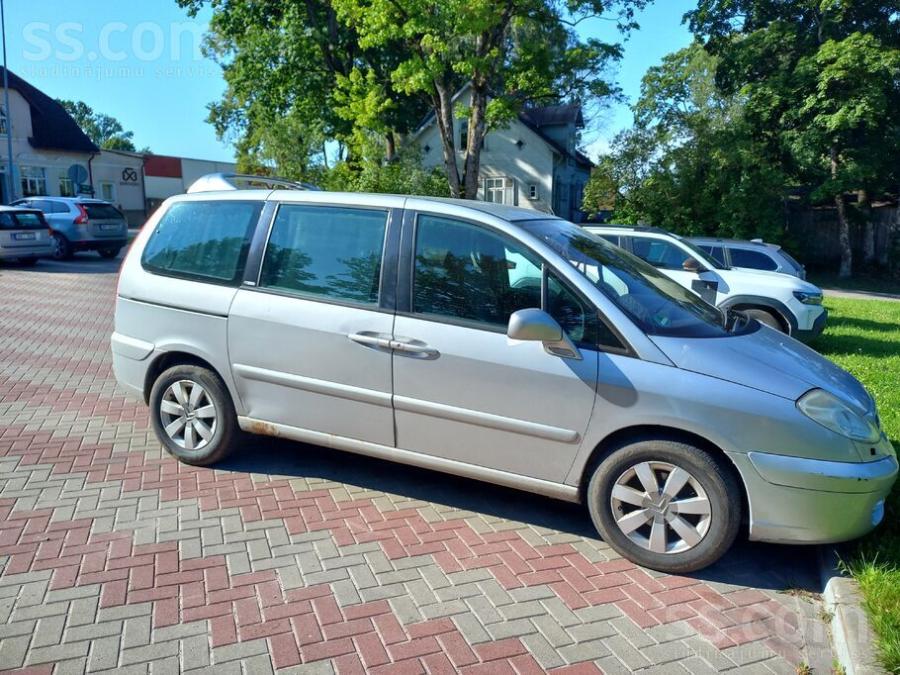Pelēks Citroen C8 2008 Jēkabpils, ar dzinēja tilpumu 2.00 L un nobraukumu 344 tūkst. km par 700 €, foto 4 vietnē AUTOMOTO.COM.LV