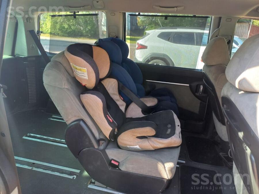Pelēks Citroen C8 2008 Jēkabpils, ar dzinēja tilpumu 2.00 L un nobraukumu 344 tūkst. km par 700 €, foto 9 vietnē AUTOMOTO.COM.LV