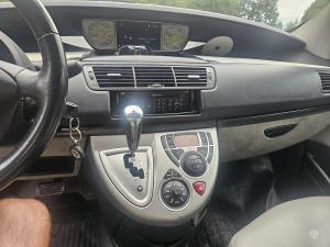 Pelēks Citroen C8 2009 Kauņa, ar dzinēja tilpumu 2.18 L un nobraukumu 379 tūkst. km par 2600 €, foto 6 vietnē AUTOMOTO.COM.LV