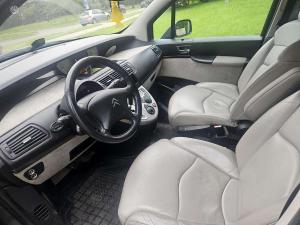 Pelēks Citroen C8 2009 Kauņa, ar dzinēja tilpumu 2.18 L un nobraukumu 379 tūkst. km par 2600 €, foto 11 vietnē AUTOMOTO.COM.LV