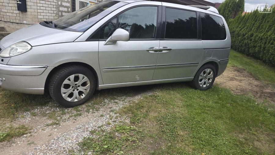 Pelēks Citroen C8 2010 Klaipėda, ar dzinēja tilpumu 2.00 L un nobraukumu 380 tūkst. km par 1100 €, foto 4 vietnē AUTOMOTO.COM.LV