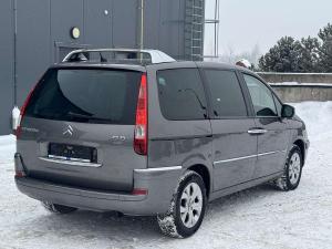 Grey Citroen C8 2012 in Siauliai, with an engine capacity of 2.00 L and mileage of 296 thousand km for 3250 €, photo 3 on AUTOMOTO.COM.LV