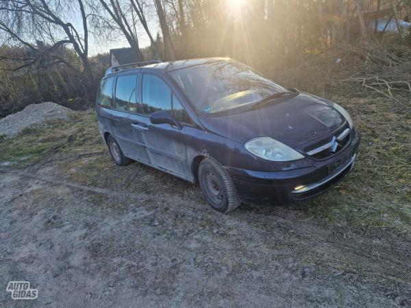 Citroen C8 2002 Anykščiai, ar dzinēja tilpumu 2.20 L un nobraukumu 2990 tūkst. km par 590 €, foto 6 vietnē AUTOMOTO.COM.LV