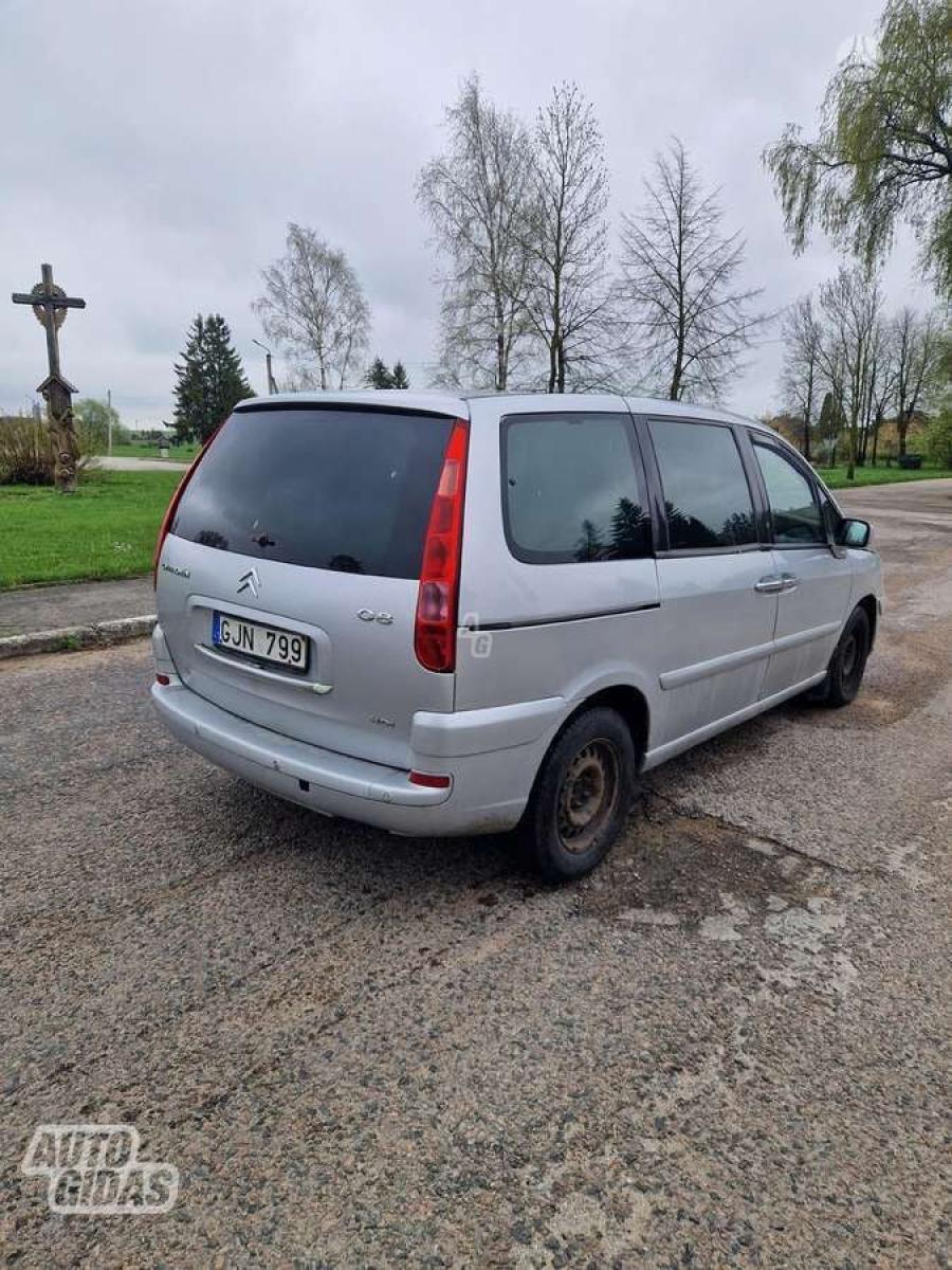 Citroen C8 2003 in Siauliai, with an engine capacity of 2.20 L and mileage of 309 thousand km for 600 €, photo 4 on AUTOMOTO.COM.LV