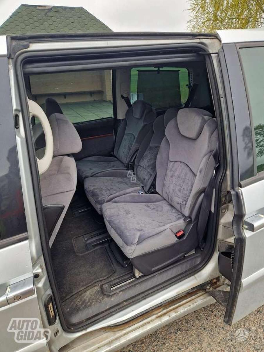 Citroen C8 2003 in Siauliai, with an engine capacity of 2.20 L and mileage of 309 thousand km for 600 €, photo 10 on AUTOMOTO.COM.LV