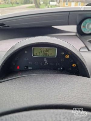 Citroen C8 2003 in Siauliai, with an engine capacity of 2.20 L and mileage of 309 thousand km for 600 €, photo 12 on AUTOMOTO.COM.LV