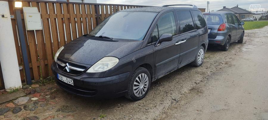Citroen C8 2004 Šauļi, ar dzinēja tilpumu 2.00 L un nobraukumu 219 tūkst. km par 1100 €, foto 4 vietnē AUTOMOTO.COM.LV