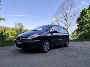 Citroen C8 2005 Kauņa, ar dzinēja tilpumu 2.20 L un nobraukumu 290 tūkst. km par 1400 €, foto  vietnē AUTOMOTO.COM.LV