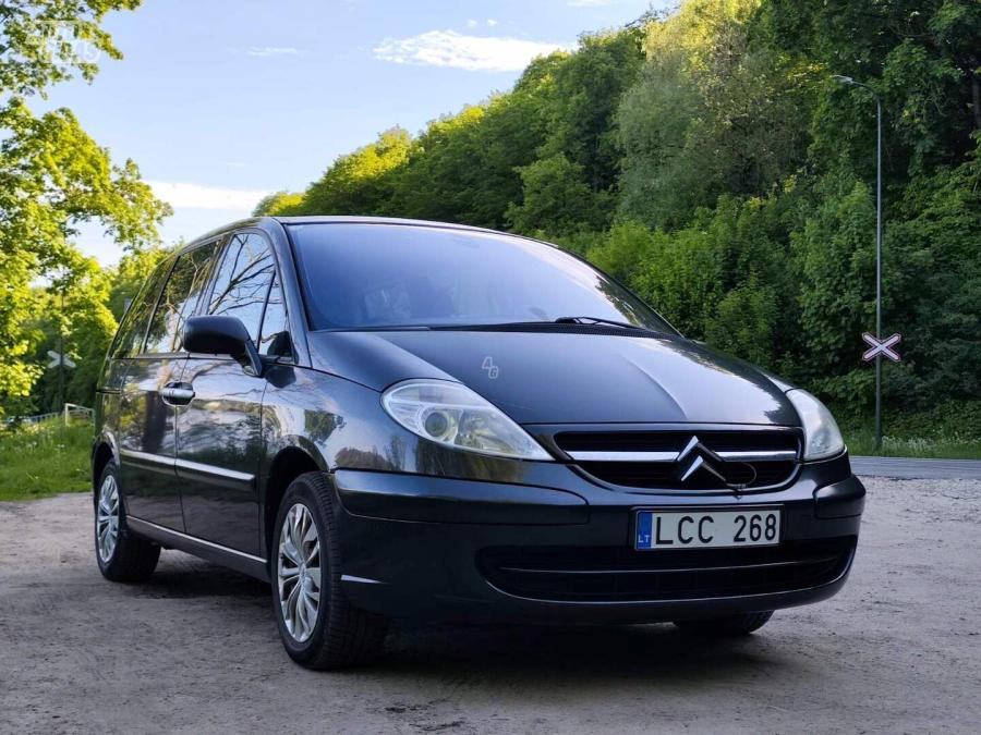 Ситроен С8 2005 в Каунас, объемом двигателя 2.20 л и пробегом 290 тыс. км за 1400 €, фото 3 на AUTOMOTO.COM.LV