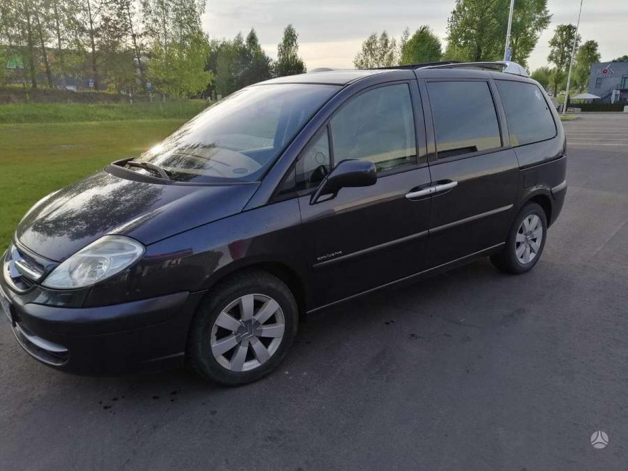Citroen C8 2005 in Vilnius, with an engine capacity of 2.18 L and mileage of 256 thousand km for 2100 €, photo 6 on AUTOMOTO.COM.LV
