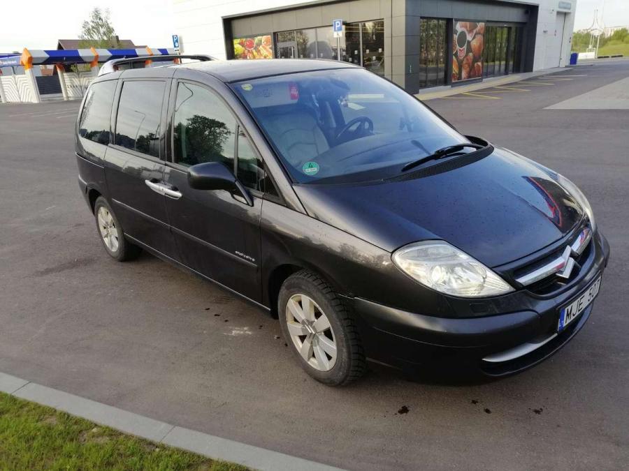 Citroen C8 2005 in Vilnius, with an engine capacity of 2.18 L and mileage of 256 thousand km for 2100 €, photo 9 on AUTOMOTO.COM.LV