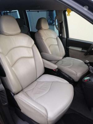 Citroen C8 2005 in Vilnius, with an engine capacity of 2.18 L and mileage of 256 thousand km for 2100 €, photo 19 on AUTOMOTO.COM.LV