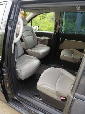 Citroen C8 2005 in Vilnius, with an engine capacity of 2.18 L and mileage of 256 thousand km for 2100 €, photo 23 on AUTOMOTO.COM.LV