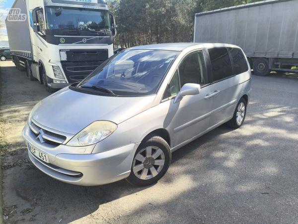 Citroen C8 2007 Viļņa, ar dzinēja tilpumu 2.20 L un nobraukumu 308 tūkst. km par 1450 €, foto 1 vietnē AUTOMOTO.COM.LV