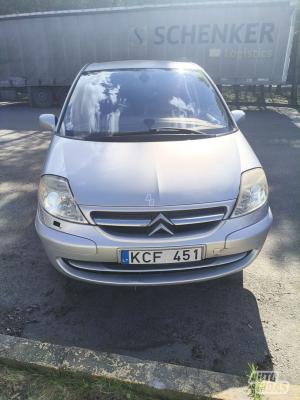 Citroen C8 2007 in Vilnius, with an engine capacity of 2.20 L and mileage of 308 thousand km for 1450 €, photo 3 on AUTOMOTO.COM.LV