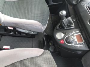 Citroen C8 2009 in Birzai, with an engine capacity of 2.00 L and mileage of 209 thousand km for 2999 €, photo 6 on AUTOMOTO.COM.LV