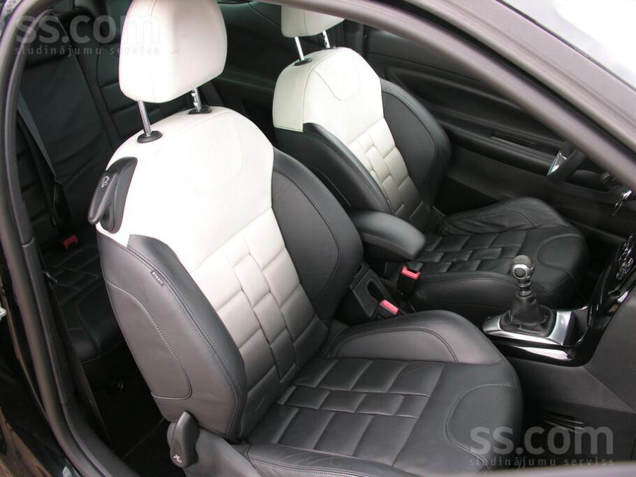 Melns Citroen DS 2016 Rīga, ar dzinēja tilpumu 1.60 L un nobraukumu 149 tūkst. km par 5750 €, foto 8 vietnē AUTOMOTO.COM.LV