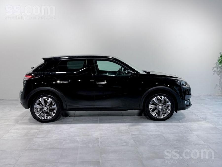 Melns Citroen DS 2021 Rīga, ar dzinēja tilpumu 2.00 L un nobraukumu 6 tūkst. km par 22000 €, foto 10 vietnē AUTOMOTO.COM.LV