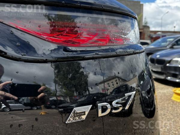 Black Citroen DS 2022 in Daugavpils, with an engine capacity of 1.60 L and mileage of 0 thousand km for 20900 €, photo 8 on AUTOMOTO.COM.LV