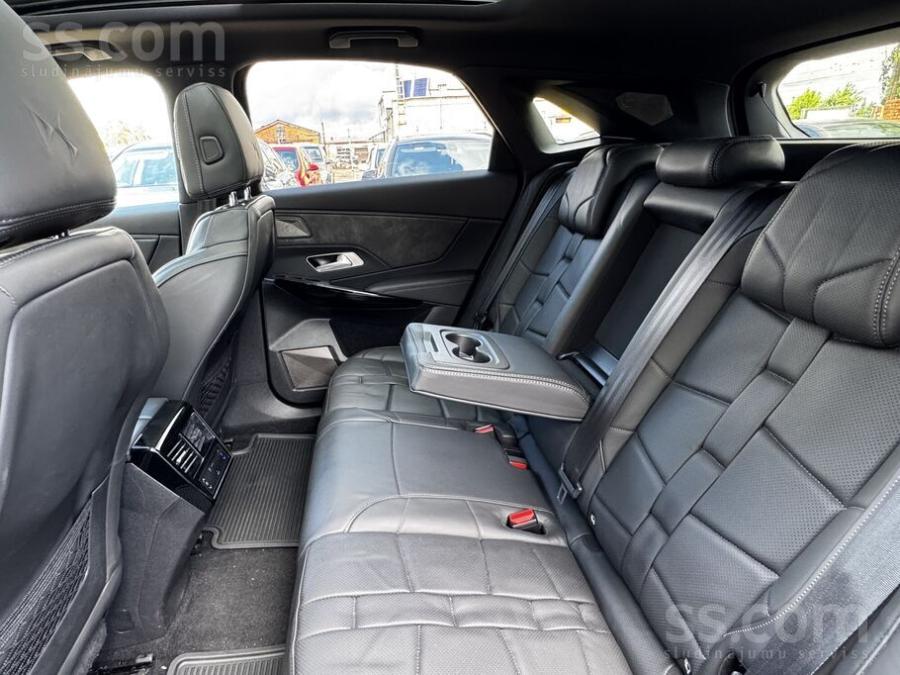 Black Citroen DS 2022 in Daugavpils, with an engine capacity of 1.60 L and mileage of 0 thousand km for 20900 €, photo 26 on AUTOMOTO.COM.LV