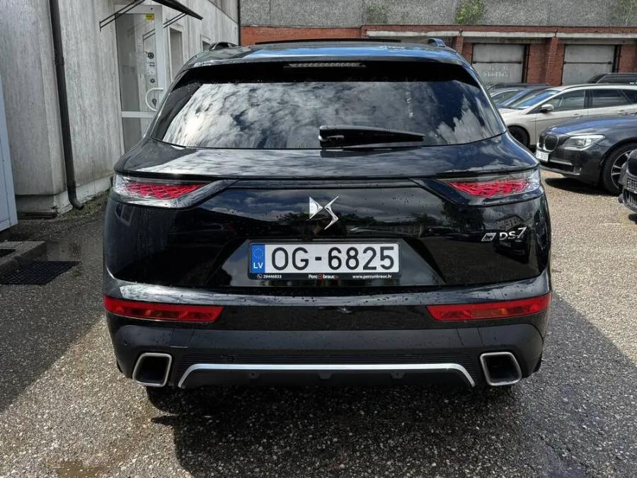 Melns Citroen DS 2022 Daugavpils, ar dzinēja tilpumu 1.60 L un nobraukumu 39 tūkst. km par 20900 €, foto 6 vietnē AUTOMOTO.COM.LV