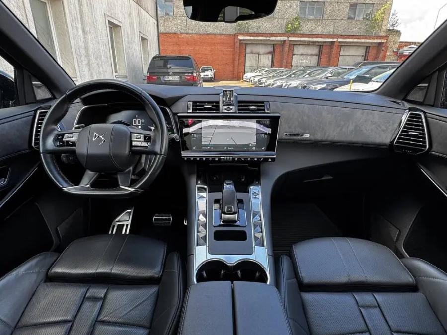 Melns Citroen DS 2022 Daugavpils, ar dzinēja tilpumu 1.60 L un nobraukumu 39 tūkst. km par 20900 €, foto 12 vietnē AUTOMOTO.COM.LV