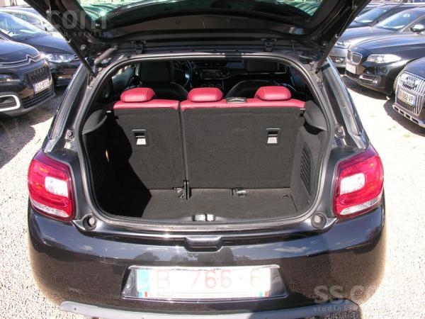 Black Citroen DS 2011 in Riga, with an engine capacity of 1.60 L and mileage of 0 thousand km for 3550 €, photo 5 on AUTOMOTO.COM.LV