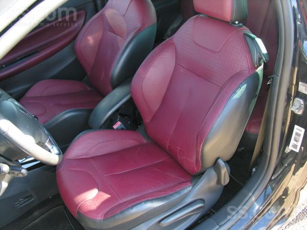 Black Citroen DS 2011 in Riga, with an engine capacity of 1.60 L and mileage of 0 thousand km for 3550 €, photo 9 on AUTOMOTO.COM.LV