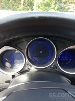 Melns Citroen DS 2011 Daugavpils, ar dzinēja tilpumu 2.00 L un nobraukumu 273 tūkst. km par 4250 €, foto 10 vietnē AUTOMOTO.COM.LV
