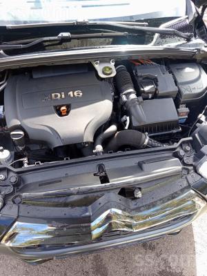 Melns Citroen DS 2011 Daugavpils, ar dzinēja tilpumu 2.00 L un nobraukumu 273 tūkst. km par 4250 €, foto 13 vietnē AUTOMOTO.COM.LV