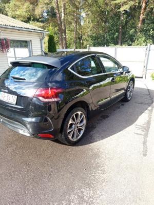 Melns Citroen DS 2011 Daugavpils, ar dzinēja tilpumu 2.00 L un nobraukumu 273 tūkst. km par 4250 €, foto 20 vietnē AUTOMOTO.COM.LV