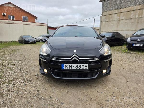 Melns Citroen DS 2012 Rēzekne, ar dzinēja tilpumu 2.00 L un nobraukumu 0 tūkst. km par 5350 €, foto 7 vietnē AUTOMOTO.COM.LV
