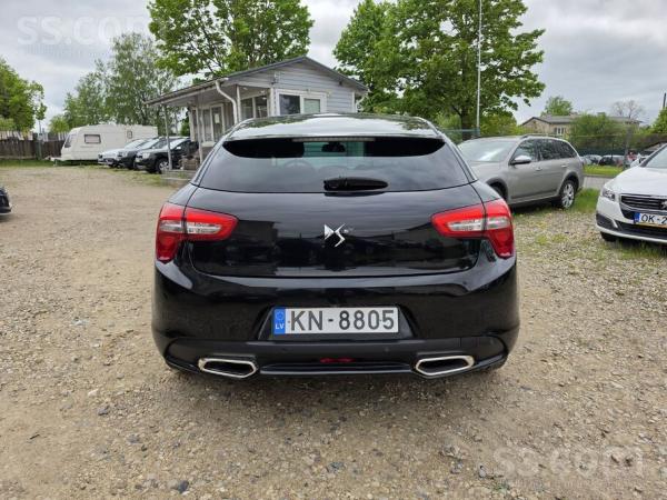 Melns Citroen DS 2012 Rēzekne, ar dzinēja tilpumu 2.00 L un nobraukumu 0 tūkst. km par 5350 €, foto 8 vietnē AUTOMOTO.COM.LV