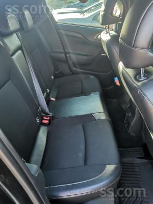 Melns Citroen DS 2012 Jūrmala, ar dzinēja tilpumu 2.00 L un nobraukumu 306 tūkst. km par 5500 €, foto 9 vietnē AUTOMOTO.COM.LV