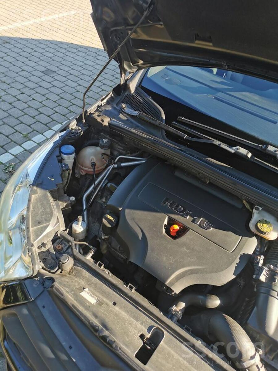 Melns Citroen DS 2012 Jūrmala, ar dzinēja tilpumu 2.00 L un nobraukumu 306 tūkst. km par 5500 €, foto 12 vietnē AUTOMOTO.COM.LV