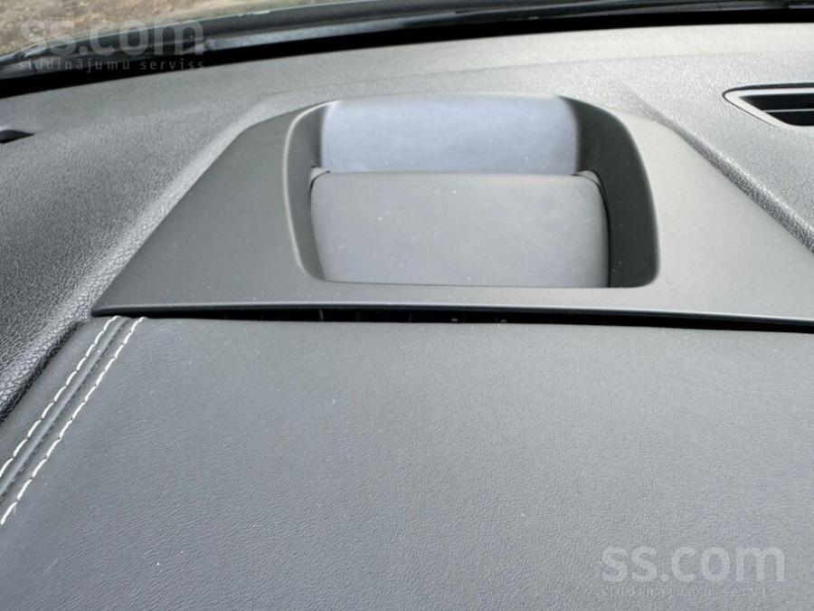 Melns Citroen DS 2013 Rīga, ar dzinēja tilpumu 2.00 L un nobraukumu 0 tūkst. km par 6899 €, foto 17 vietnē AUTOMOTO.COM.LV