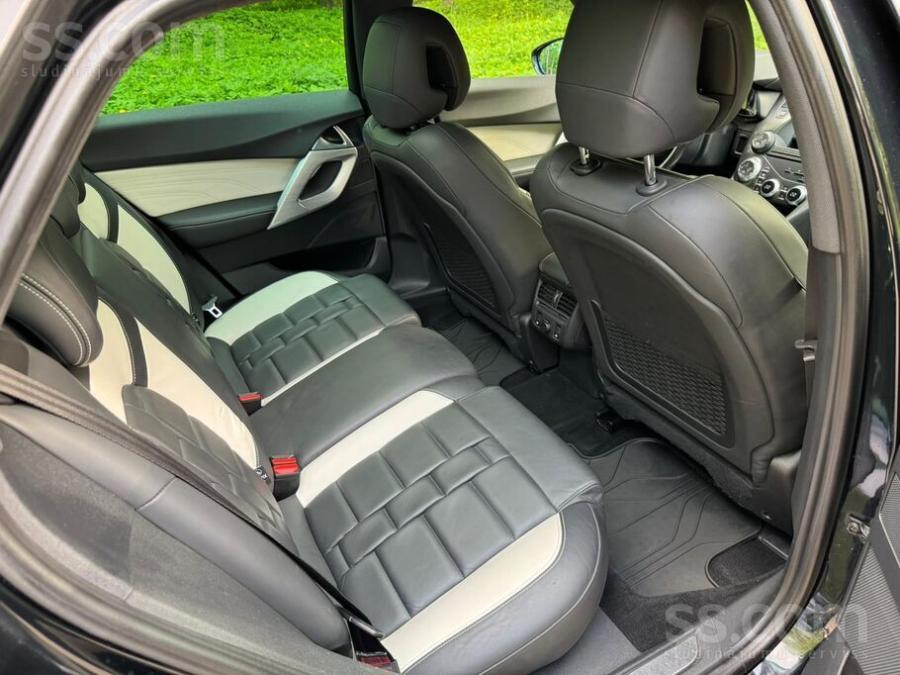 Melns Citroen DS 2013 Rīga, ar dzinēja tilpumu 2.00 L un nobraukumu 0 tūkst. km par 6899 €, foto 29 vietnē AUTOMOTO.COM.LV