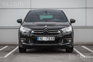Melns Citroen DS 2014 Rīga, ar dzinēja tilpumu 1.60 L un nobraukumu 150 tūkst. km par 5500 €, foto 3 vietnē AUTOMOTO.COM.LV