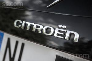 Melns Citroen DS 2014 Rīga, ar dzinēja tilpumu 1.60 L un nobraukumu 150 tūkst. km par 5500 €, foto 9 vietnē AUTOMOTO.COM.LV