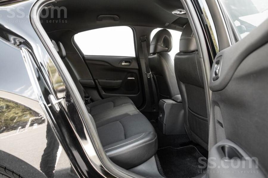 Melns Citroen DS 2014 Rīga, ar dzinēja tilpumu 1.60 L un nobraukumu 150 tūkst. km par 5500 €, foto 13 vietnē AUTOMOTO.COM.LV