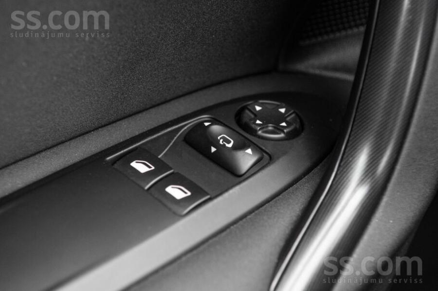 Melns Citroen DS 2014 Rīga, ar dzinēja tilpumu 1.60 L un nobraukumu 150 tūkst. km par 5500 €, foto 27 vietnē AUTOMOTO.COM.LV